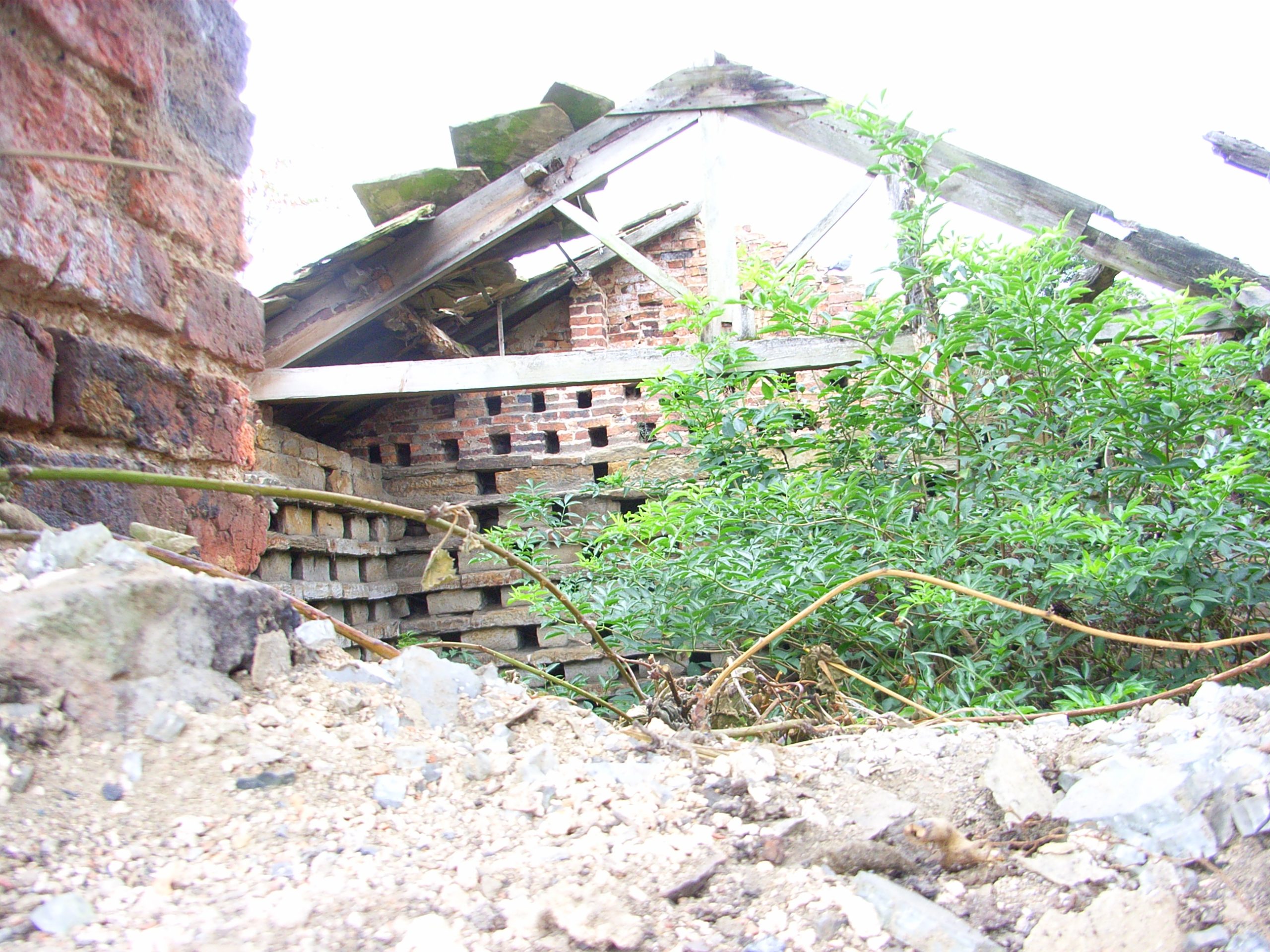 adjacent housing scheme noted that they are expecting to see plans for ...