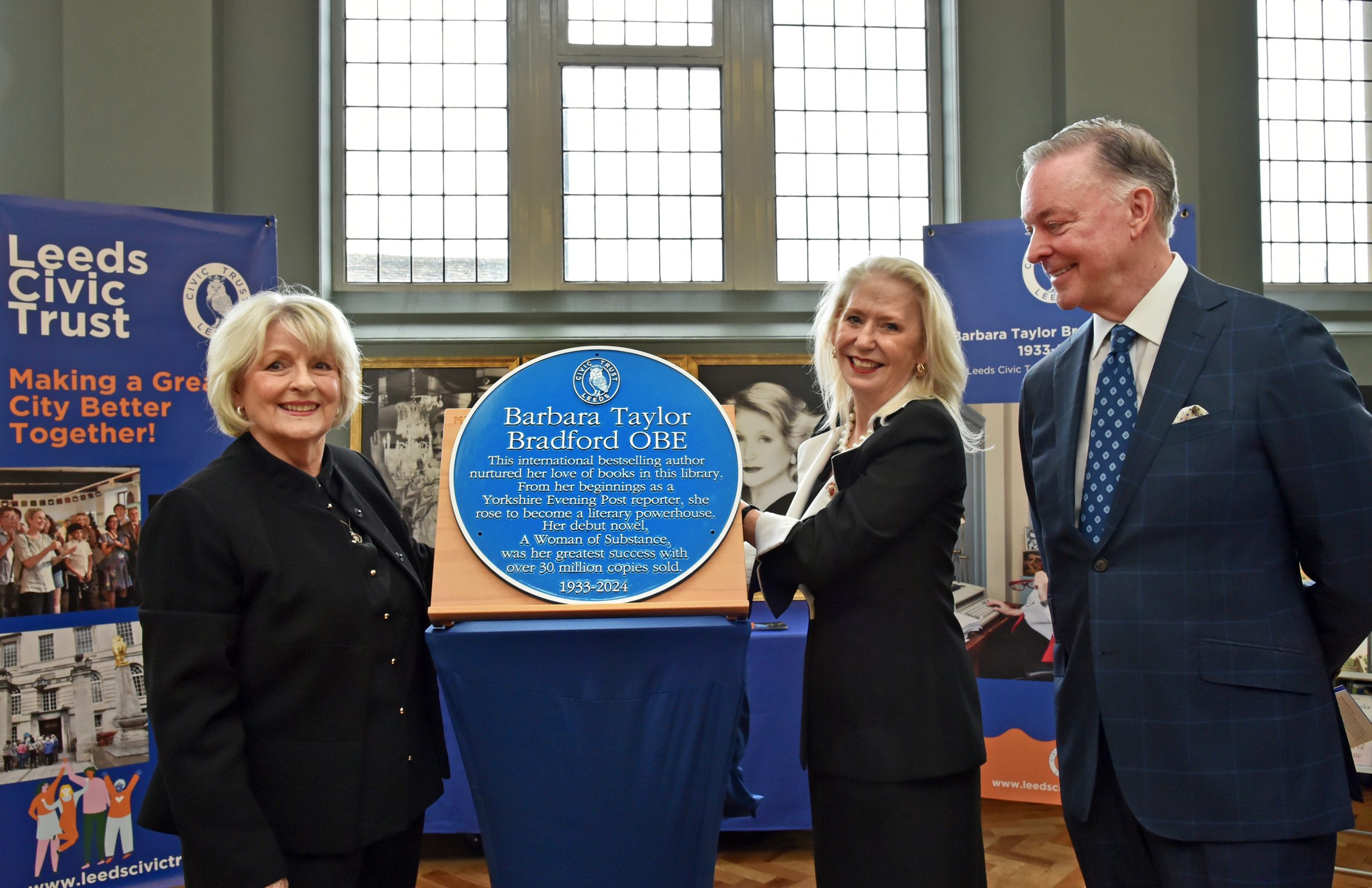 Blue Plaque Unveiling for Barbara Taylor Bradford OBE - Leeds Civic Trust